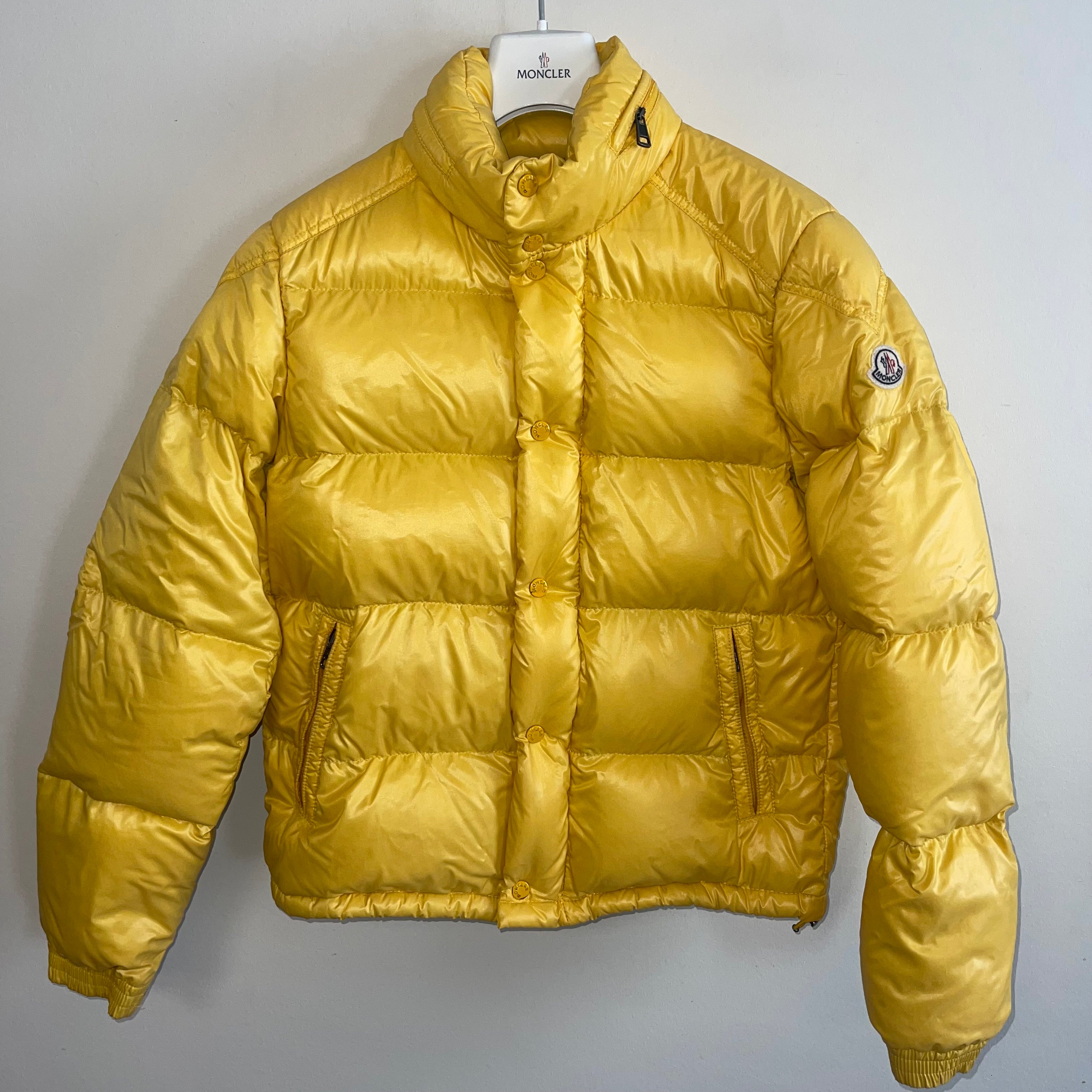 Moncler Mens Ever Down Jacket - Size 2 – WillsMerch
