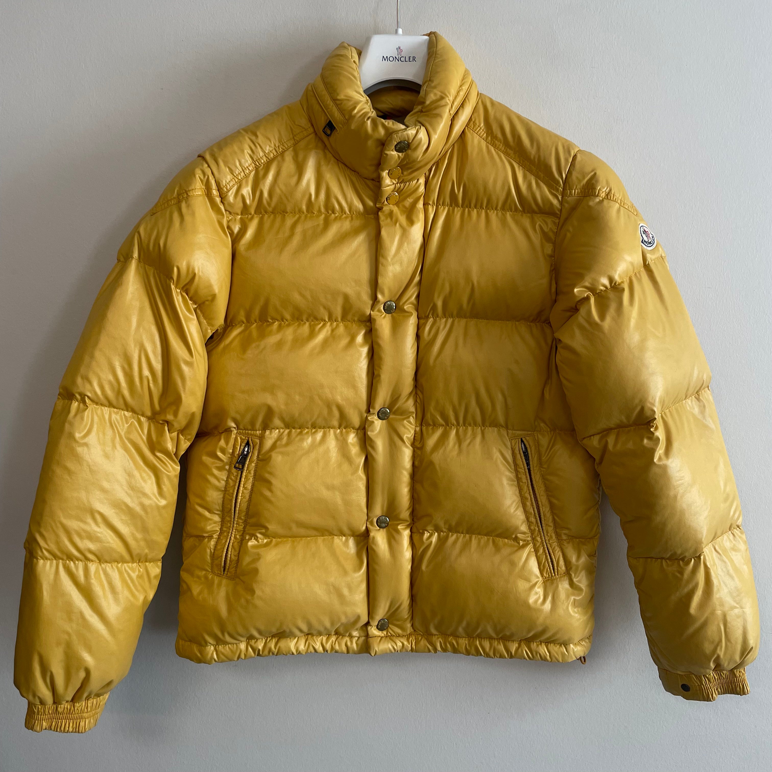 Moncler Mens Ever Down Jacket - Size 3 – WillsMerch